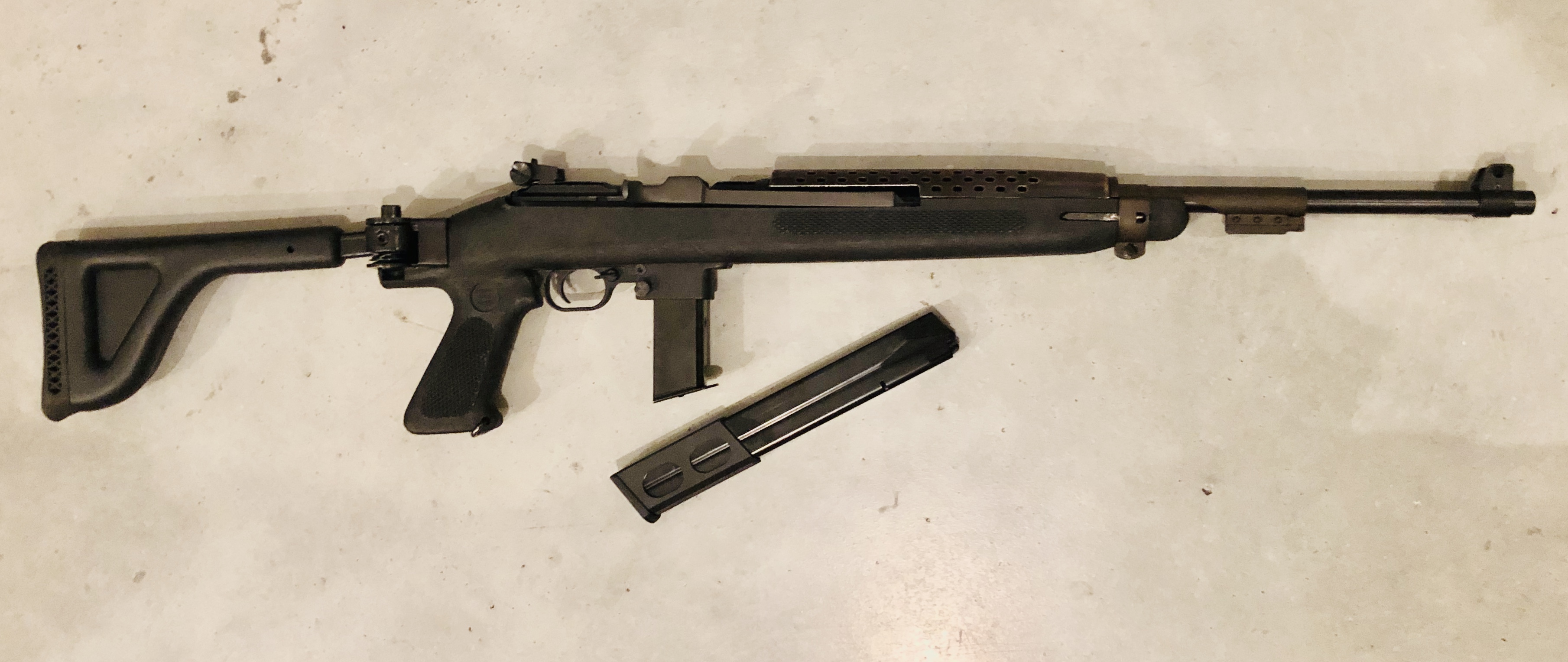 Chiappa M1 Carbine 9mm Choate Schaft - Leuchtspur.eu