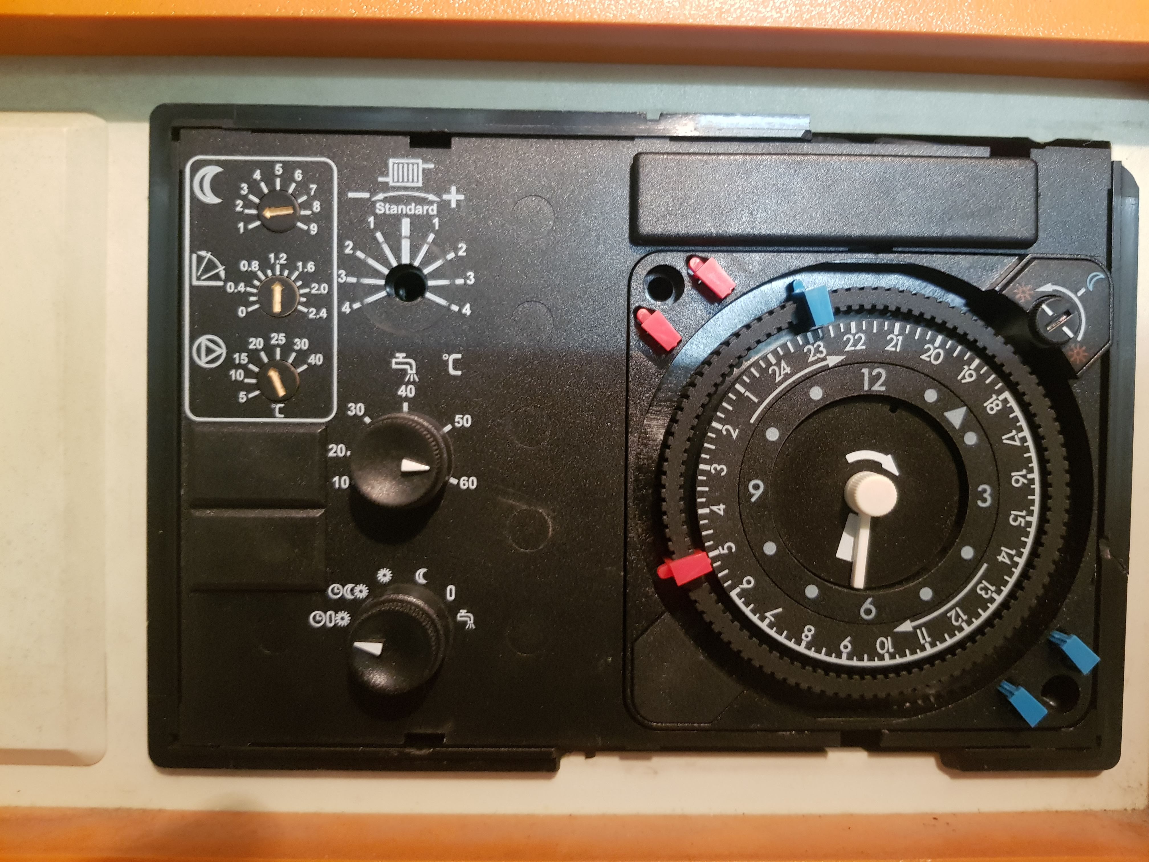 Regelungseinstellung Wolf R12 PA -> Brenner Interzero 2011-S/L - HaustechnikDialog